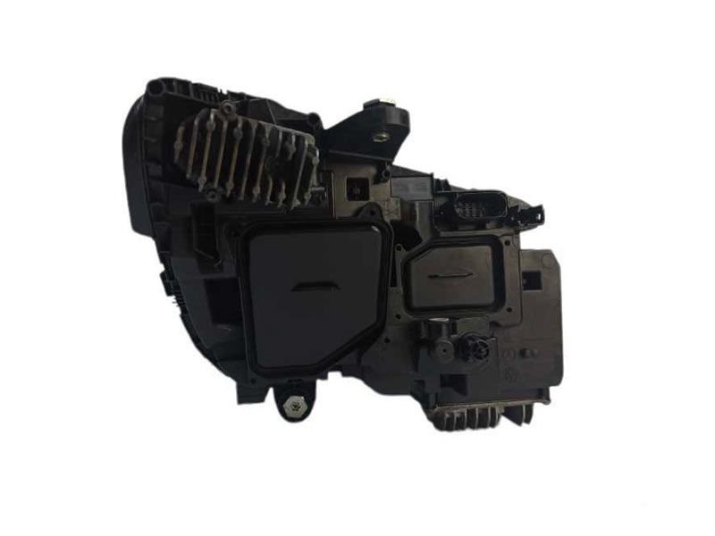 Projecteur LED Avant Droit Mercedes C W205 | OEM A2059067403